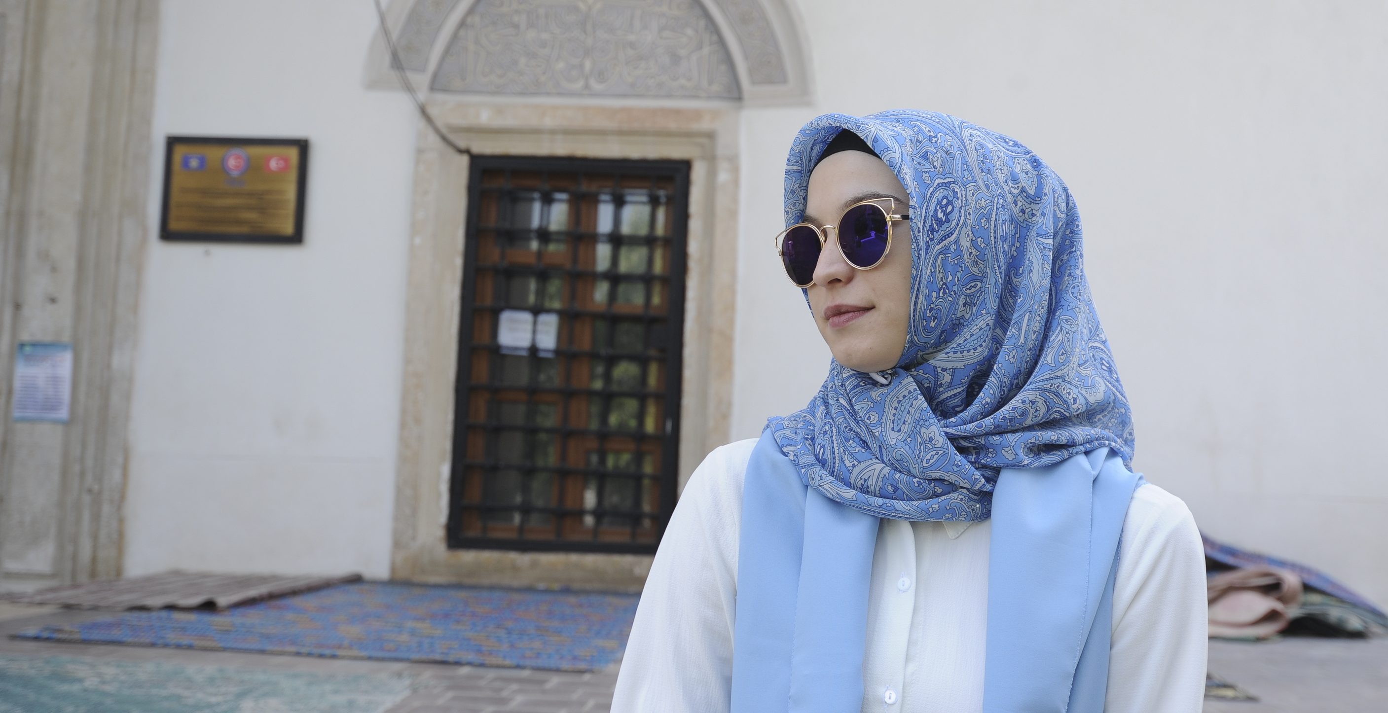 Another layer of the social fabric: Kosovo’s hijabi women - Prishtina ...