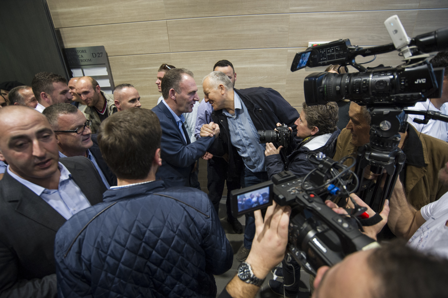 Fatmir Limaj-Aktvendimi_012 - Prishtina Insight