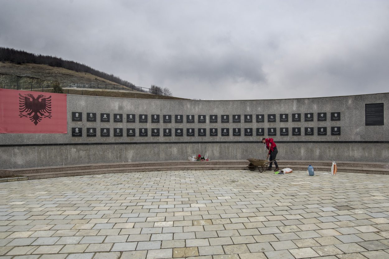 A 19-year-old resident preserves memories of the Recak massacre ...